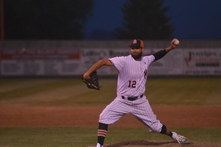 Yankees clinches top four playoff spot in 6-2 win over Kilowatts | News ...